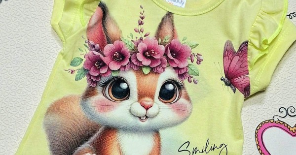 Бебешка лятна тениска в жълто ,,Катеричка с пеперуда